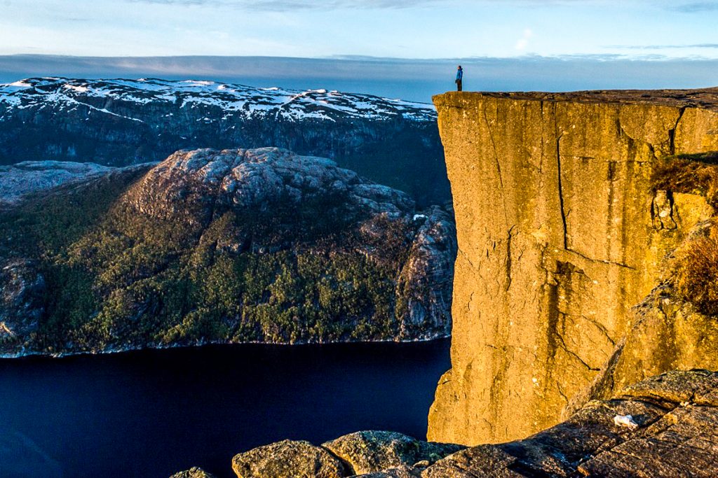 Preikestolen uola Norvegijoje ir kaip nuvykti prie uolos