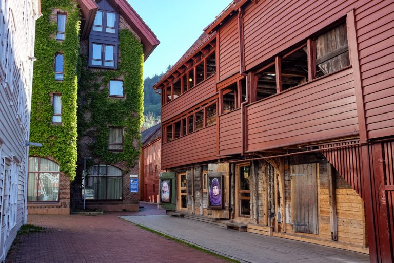 Bergenas lankytinos vietos, kaip atvykti ir ką pamatyti